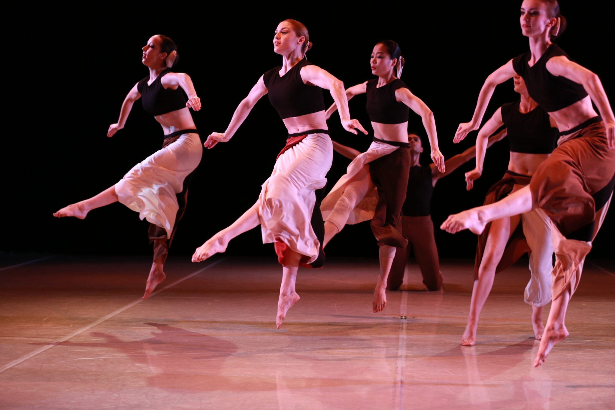 Arte da dança: conheça os principais movimentos ao longo da história